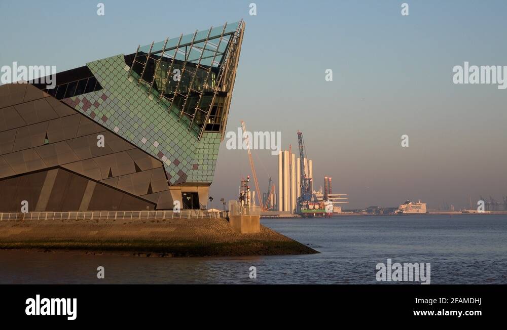 Hull modern architecture Stock Videos & Footage - HD and 4K Video Clips ...