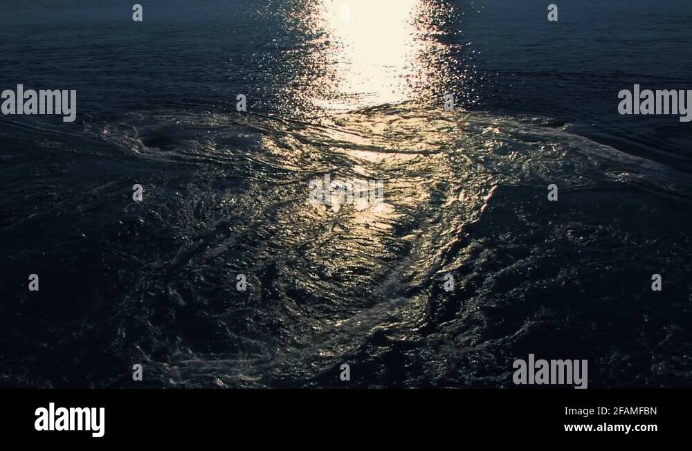 Scene of theement of water with the encounter of different currents and ...