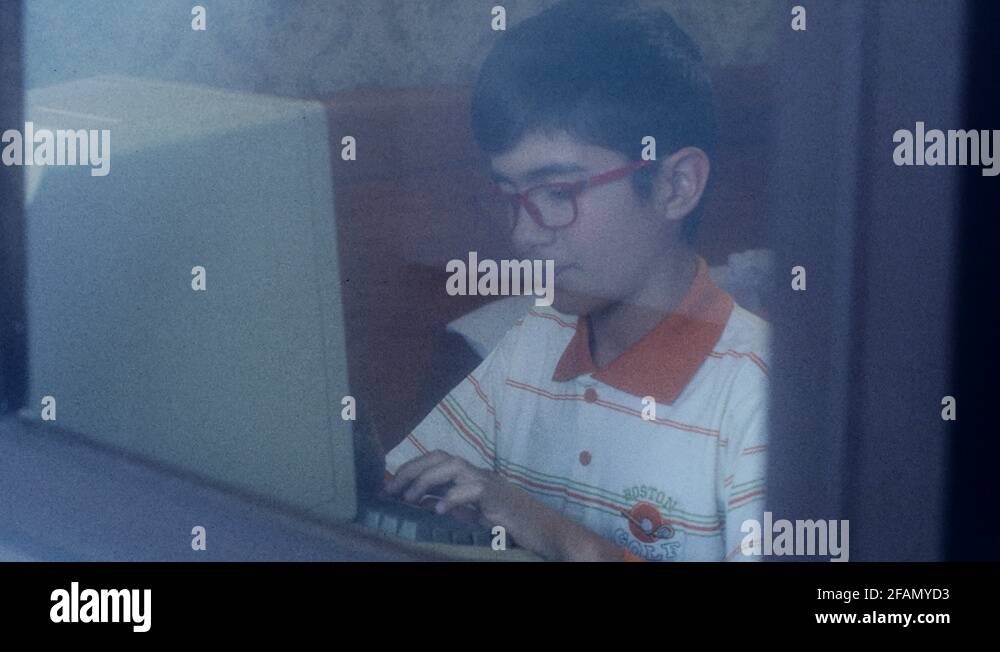 90s computer student Stock Videos & Footage - HD and 4K Video Clips - Alamy