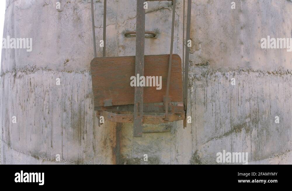 Smokestack ladder Stock Videos & Footage - HD and 4K Video Clips - Alamy