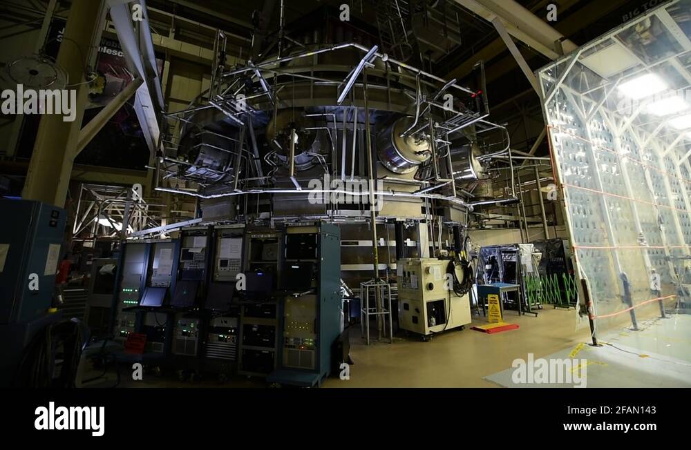 Space environment simulation laboratory Stock Videos & Footage - HD and ...