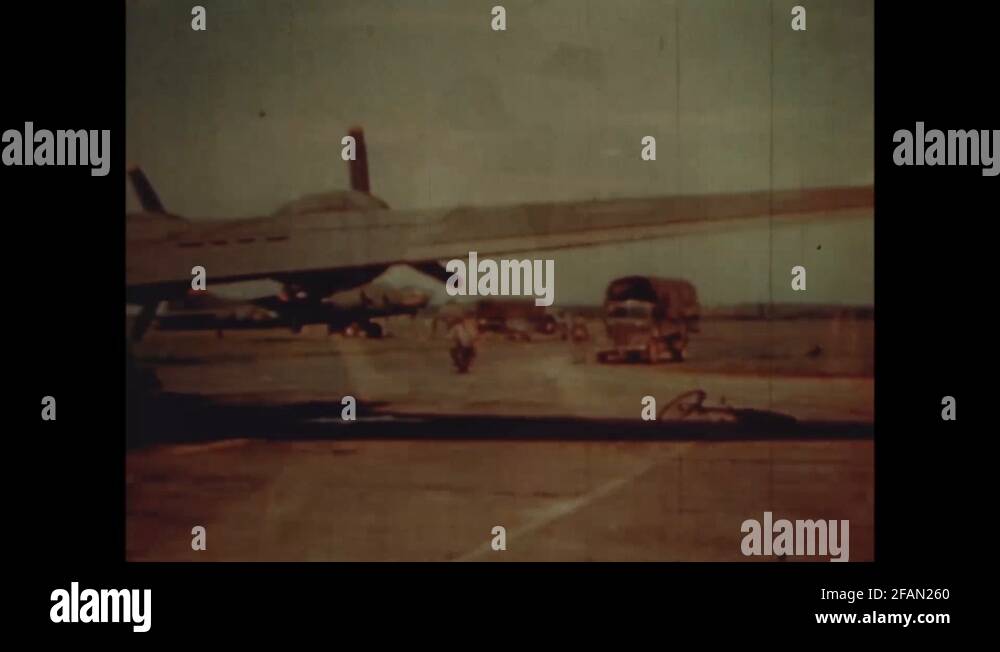 Crew activity Stock Videos & Footage - HD and 4K Video Clips - Alamy