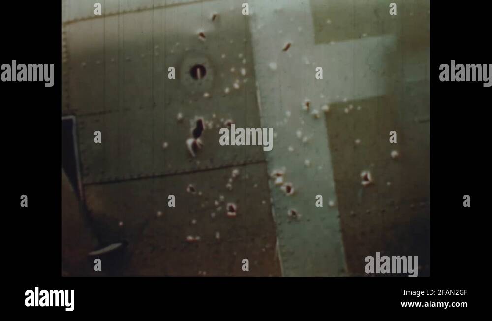 Damage to aircraft Stock Videos & Footage - HD and 4K Video Clips - Alamy