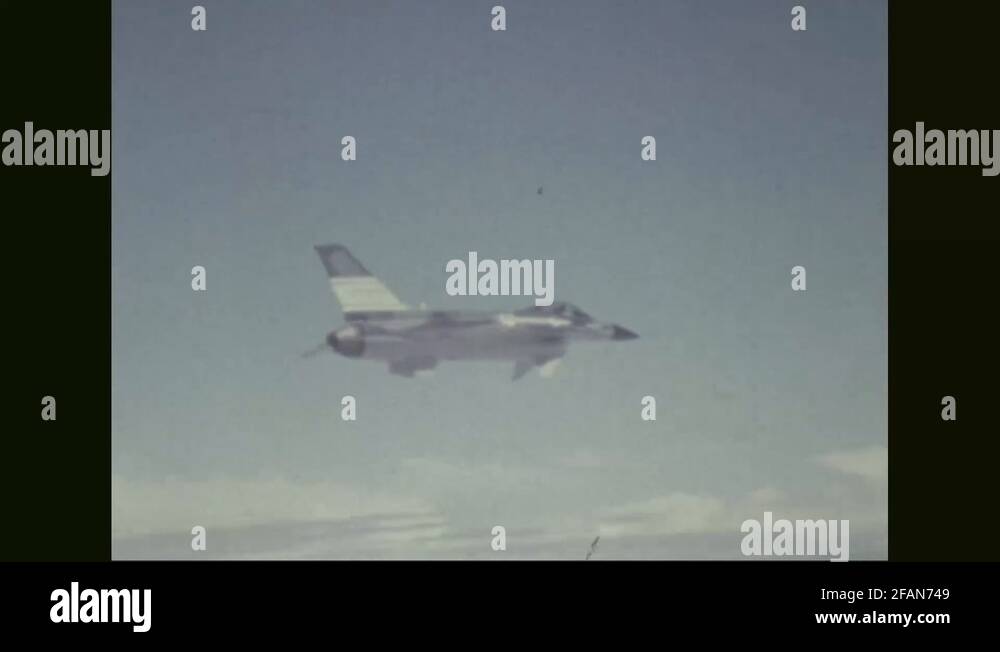 1982 aircraft Stock Videos & Footage - HD and 4K Video Clips - Alamy