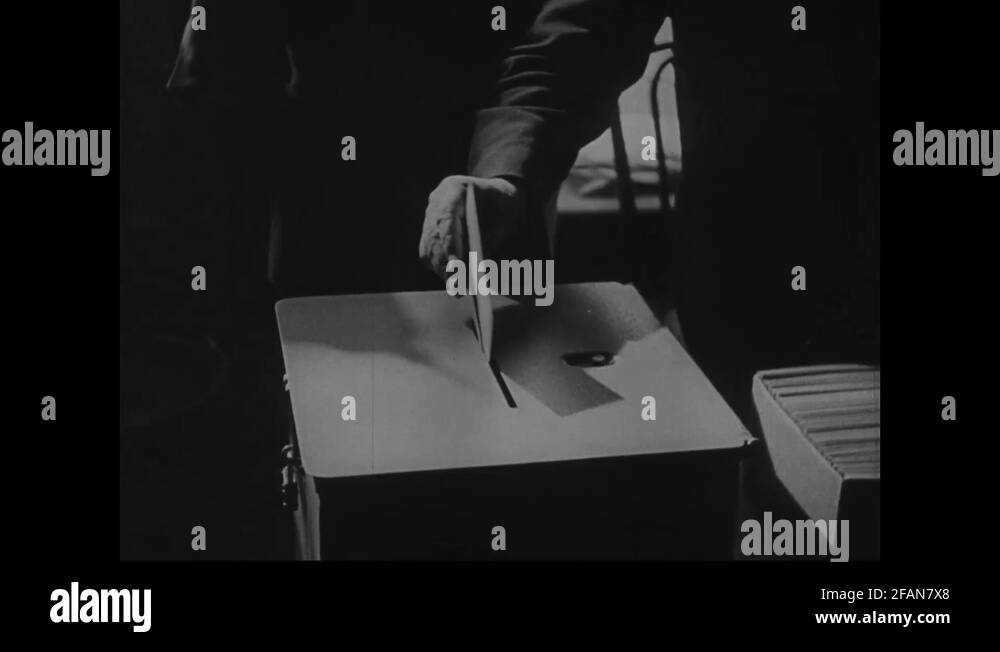 People voting in polling place Stock Videos & Footage - HD and 4K Video ...