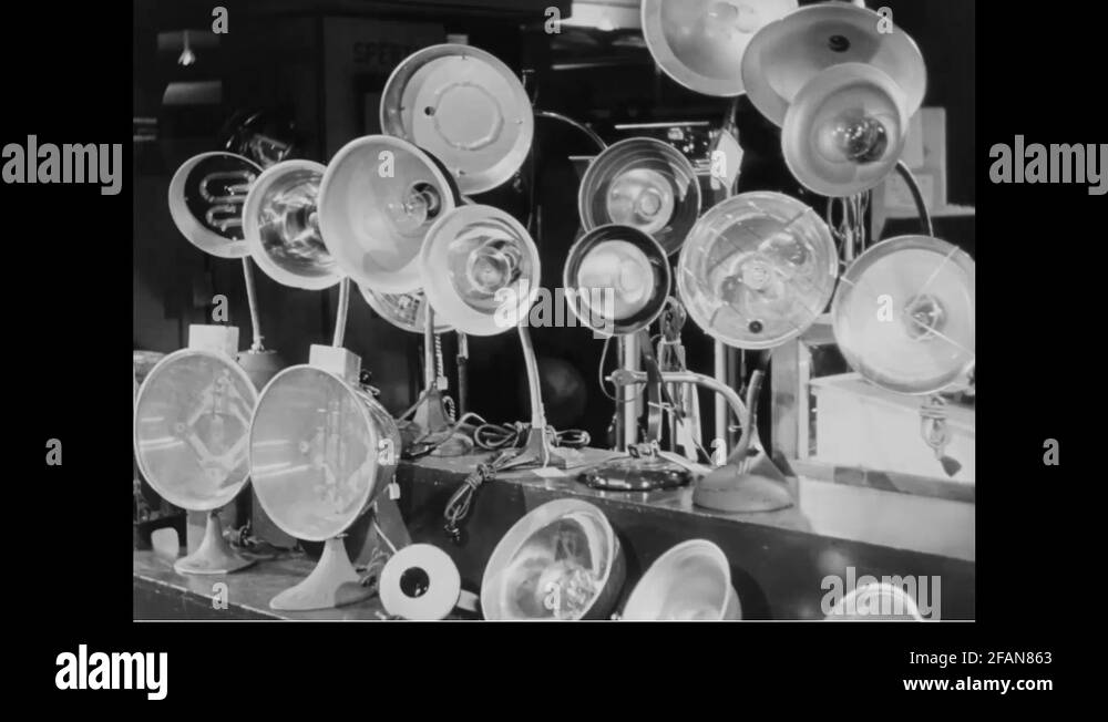 Row of lamps Stock Videos & Footage - HD and 4K Video Clips - Alamy