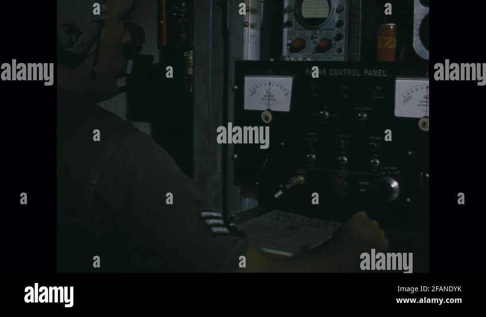 U.S. pilot operate gunship aircraft during Vietnam War - 1967 Stock ...