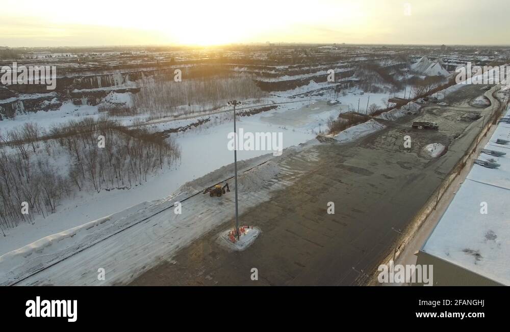 Dump platform Stock Videos & Footage - HD and 4K Video Clips - Alamy