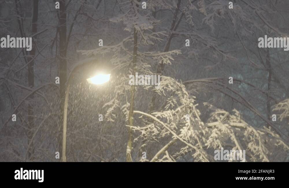 Street light pole Stock Videos & Footage - HD and 4K Video Clips - Alamy