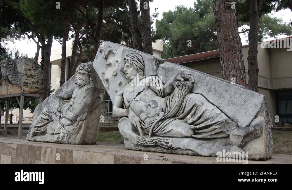 Sculptural art artwork Stock Videos & Footage - HD and 4K Video Clips ...