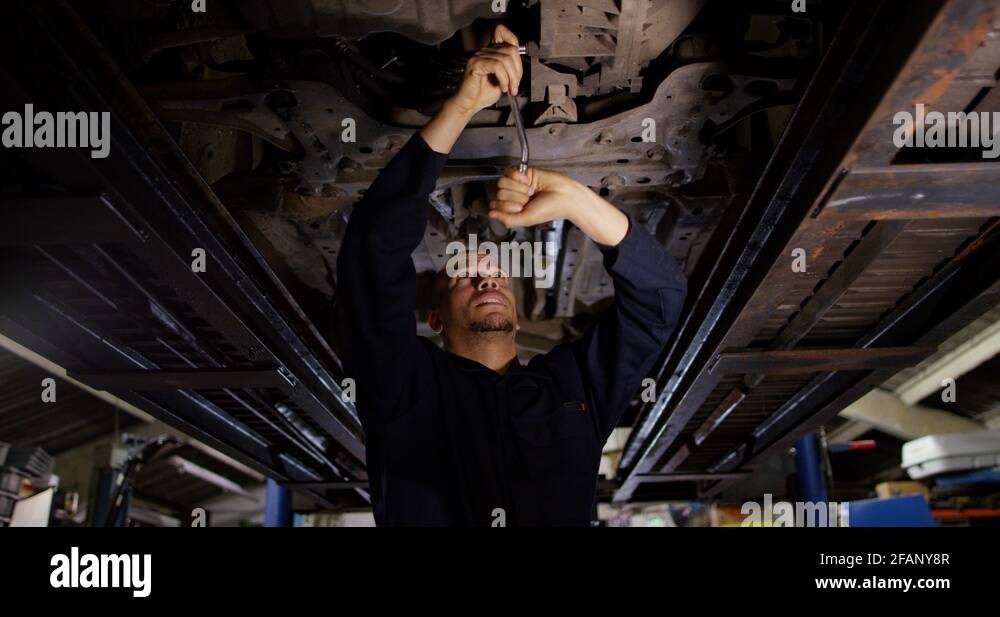 Car raised up garage Stock Videos & Footage - HD and 4K Video Clips - Alamy