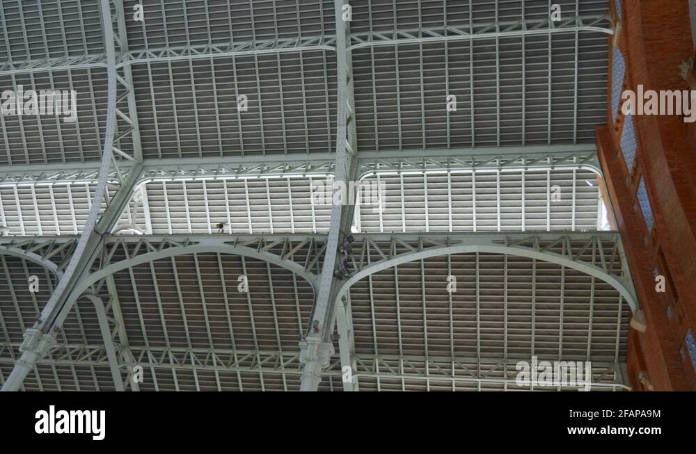 Tall metal arch Stock Videos & Footage - HD and 4K Video Clips - Alamy