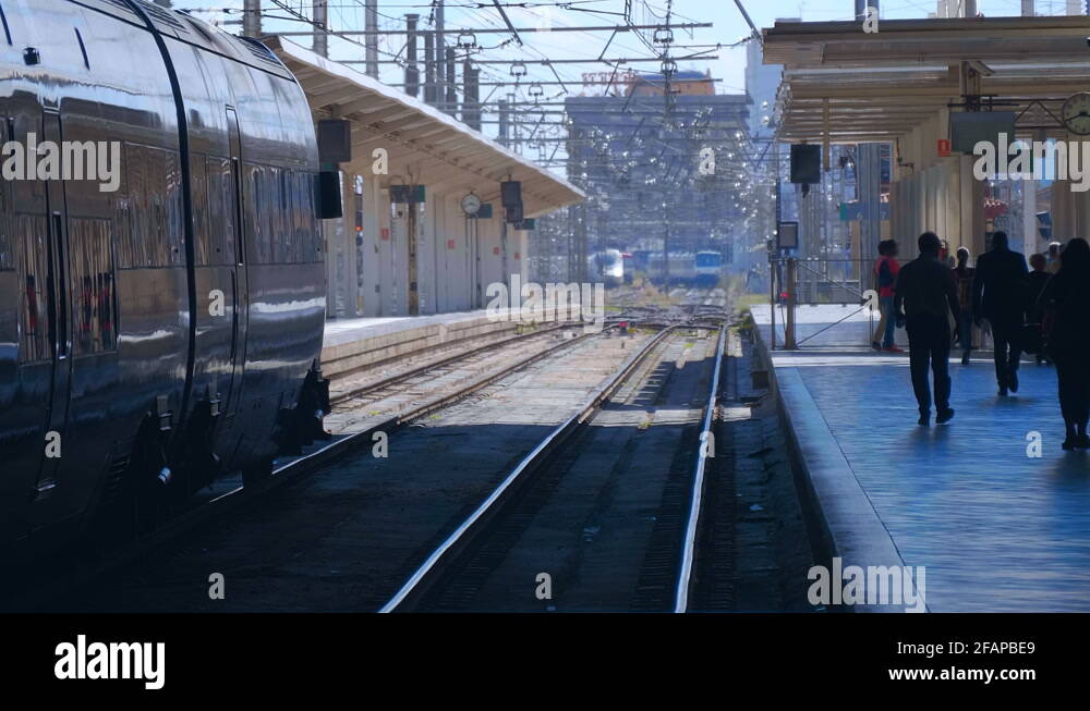 Rail passengers train Stock Videos & Footage - HD and 4K Video Clips ...