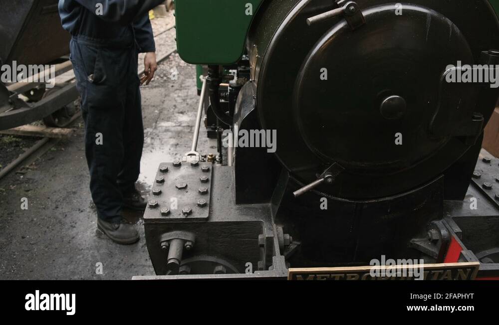 Steam engine maintenance Stock Videos & Footage - HD and 4K Video Clips ...