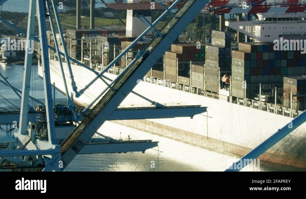 Bulk haulage tanker Stock Videos & Footage - HD and 4K Video Clips - Alamy