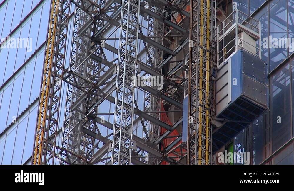 Elevator descending Stock Videos & Footage - HD and 4K Video Clips - Alamy