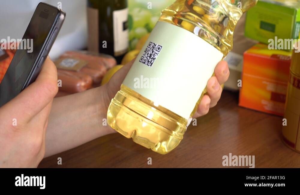 Scanning qr codes Stock Videos & Footage - HD and 4K Video Clips - Alamy