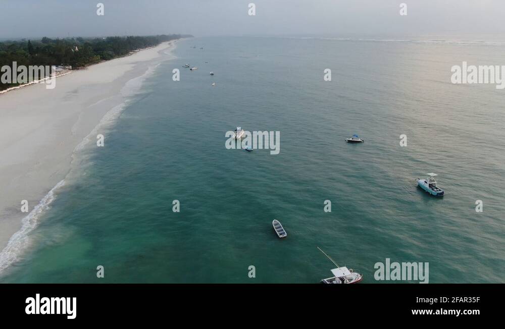 Kenya mombasa beach Stock Videos & Footage - HD and 4K Video Clips - Alamy