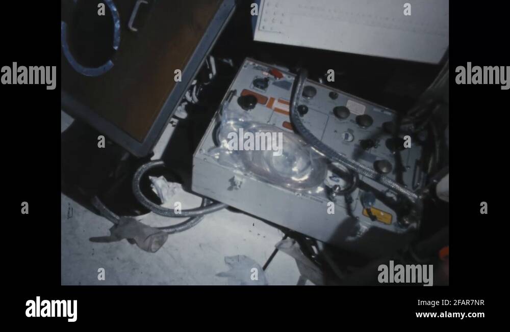 Command module hatch Stock Videos & Footage - HD and 4K Video Clips - Alamy