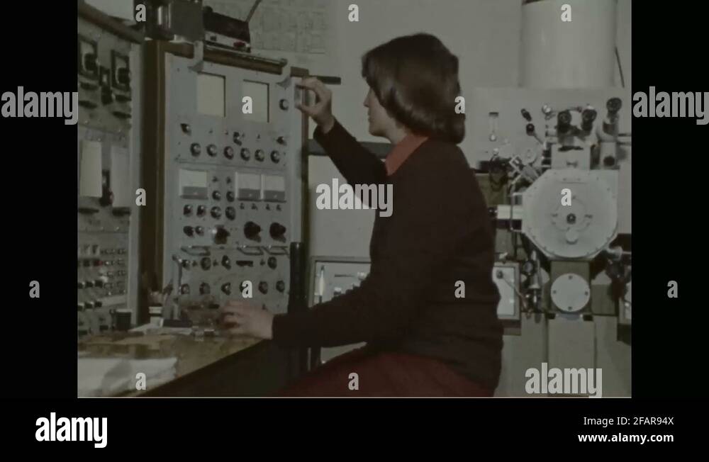 Exploration machine Stock Videos & Footage - HD and 4K Video Clips - Alamy