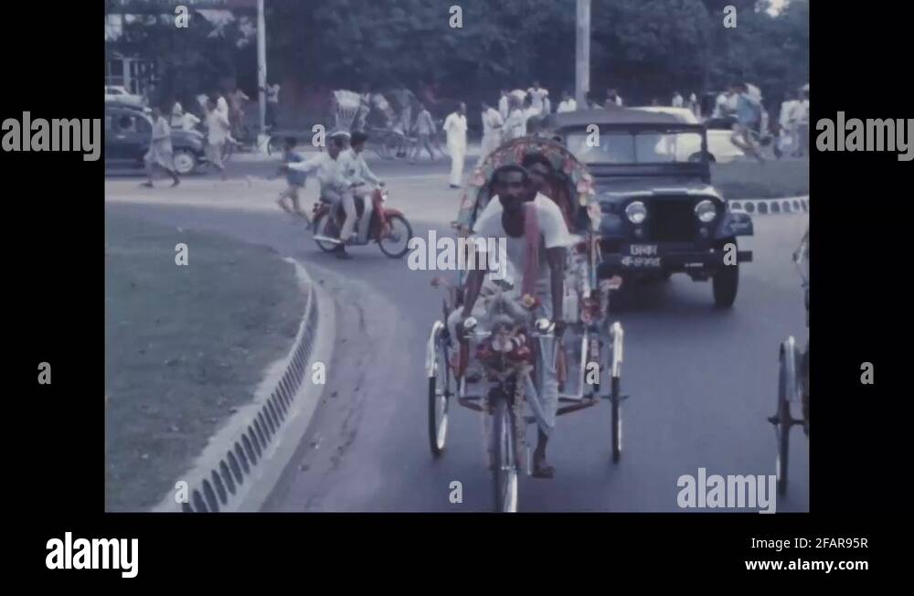 Crowd of people cheer on street at the arrival of astronauts - 1969 ...