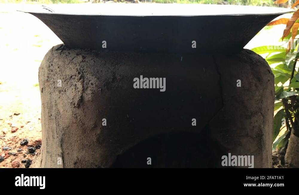 Traditional cooking vessel Stock Videos & Footage - HD and 4K Video ...