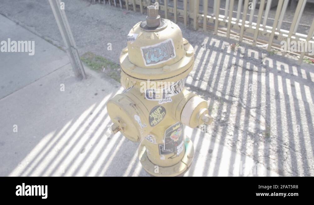 Yellow hydrant Stock Videos & Footage - HD and 4K Video Clips - Alamy