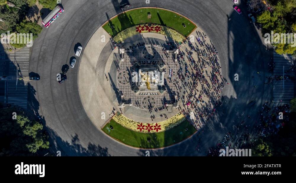 Monumento de angel Stock Videos & Footage - HD and 4K Video Clips - Alamy