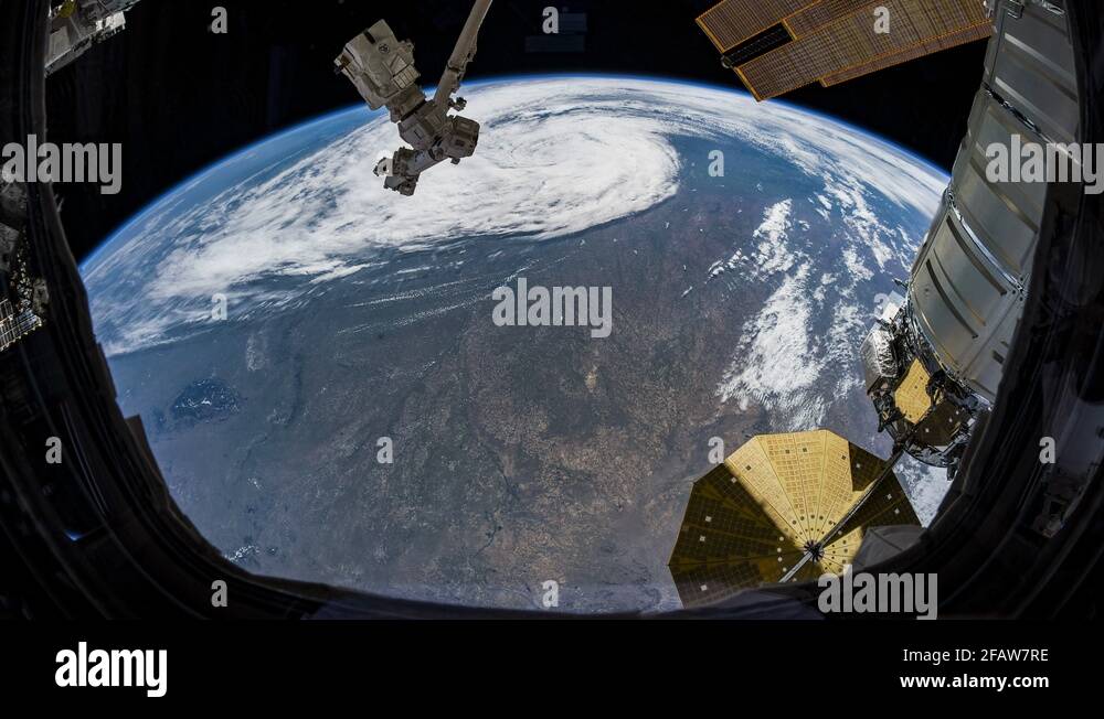 St earth station Stock Videos & Footage - HD and 4K Video Clips - Alamy