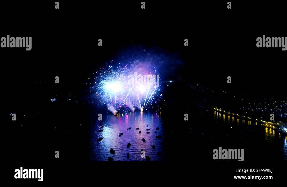 Firework water Stock Videos & Footage - HD and 4K Video Clips - Alamy