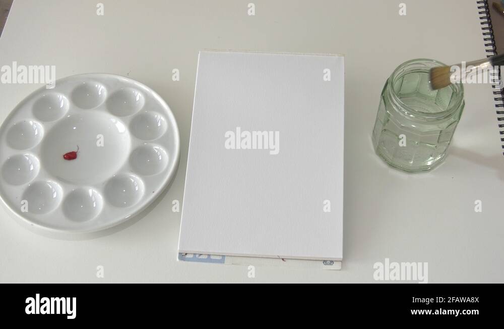 Red windsor Stock Videos & Footage - HD and 4K Video Clips - Alamy