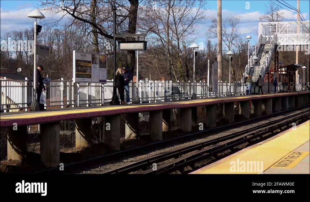 Lirr Stock Videos & Footage - HD and 4K Video Clips - Alamy