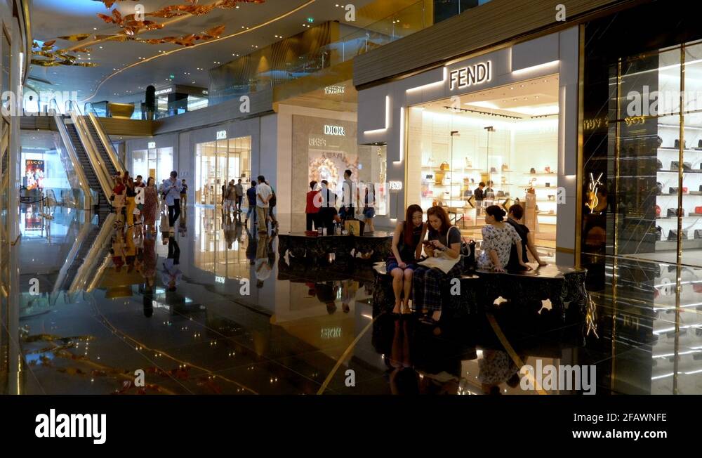 Shopping mall store front Stock Videos & Footage - HD and 4K Video ...