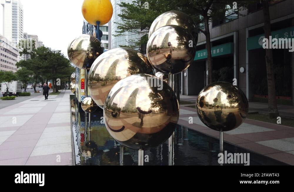 Moon and bus Stock Videos & Footage - HD and 4K Video Clips - Alamy