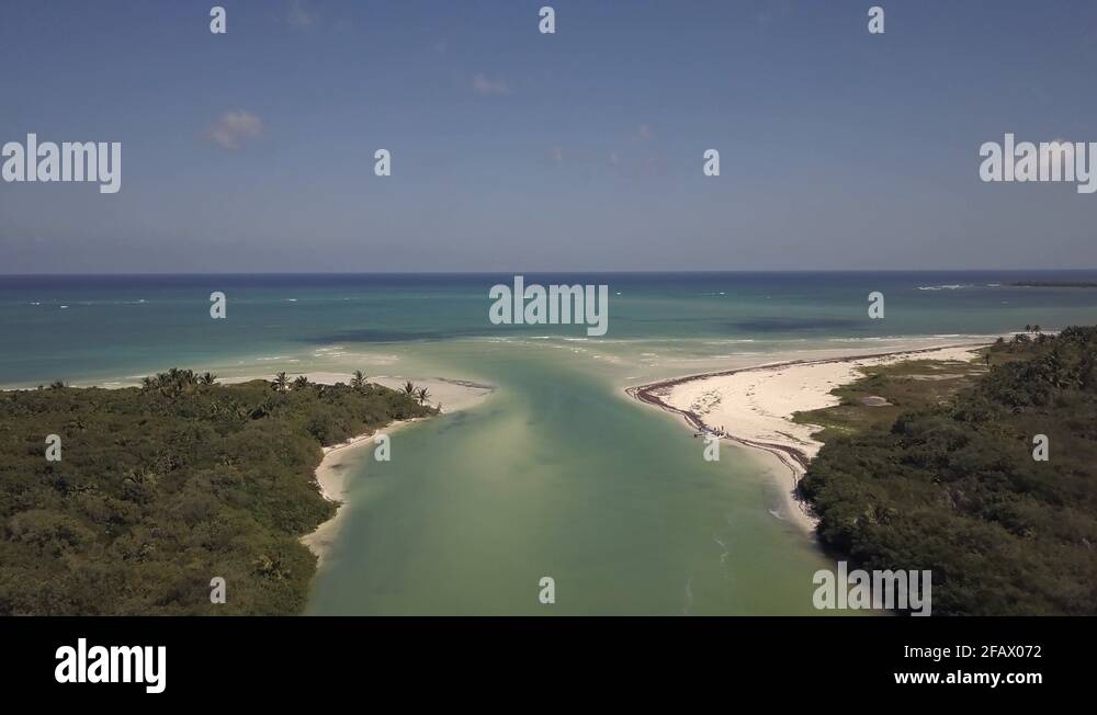 Caribbean inlet Stock Videos & Footage - HD and 4K Video Clips - Alamy