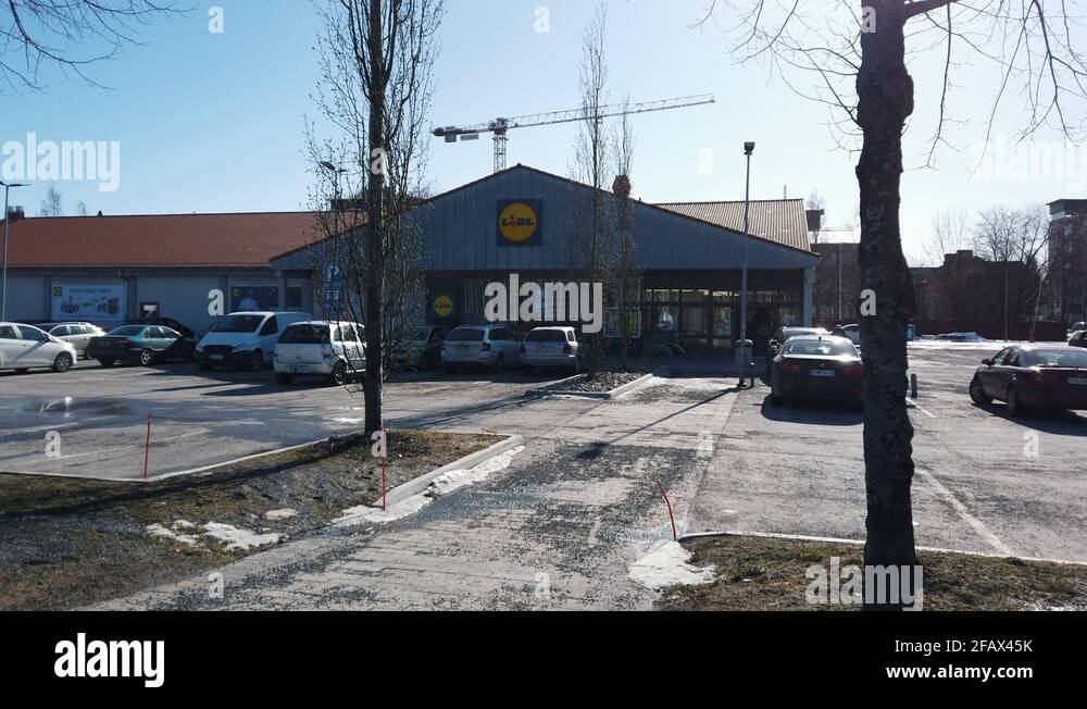 Lidl night Stock Videos & Footage - HD and 4K Video Clips - Alamy