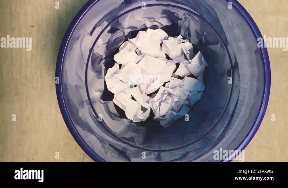 Paper in the dustbin Stock Videos & Footage - HD and 4K Video Clips - Alamy