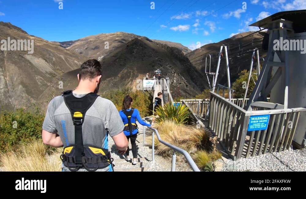 Bungee jump scared Stock Videos & Footage - HD and 4K Video Clips - Alamy