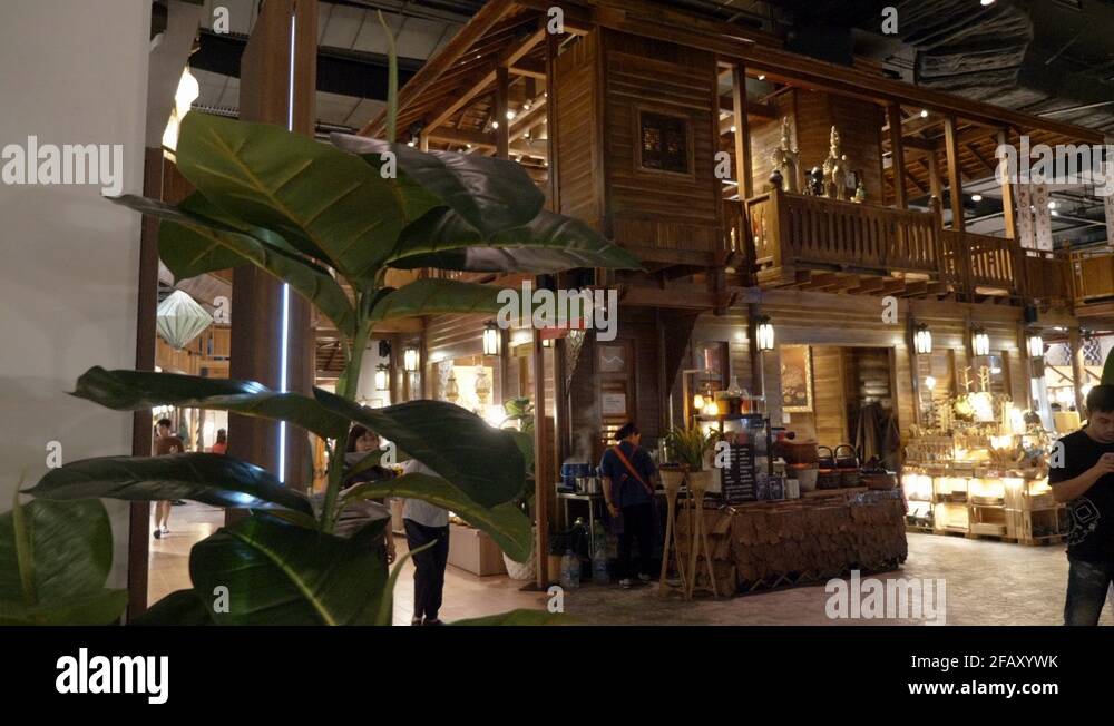 Mega architecture Stock Videos & Footage - HD and 4K Video Clips - Alamy