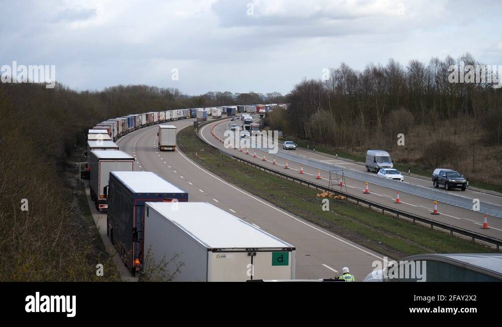 Hgv delivery Stock Videos & Footage - HD and 4K Video Clips - Alamy