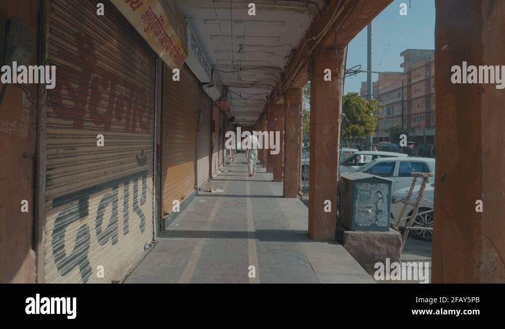 Closed shop front Stock Videos & Footage - HD and 4K Video Clips - Alamy