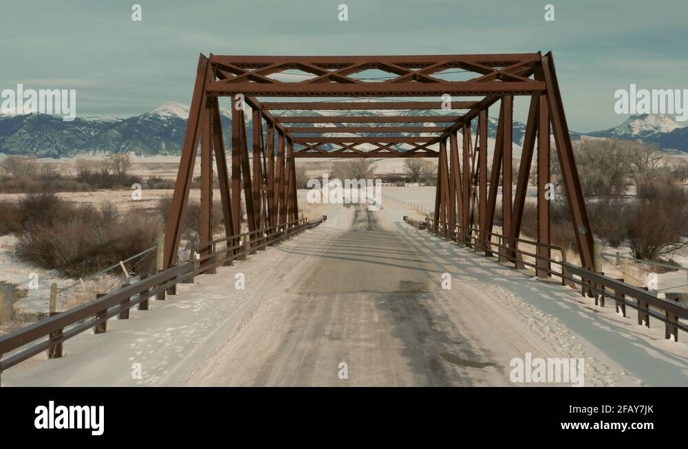 Timber truss bridge Stock Videos & Footage - HD and 4K Video Clips - Alamy