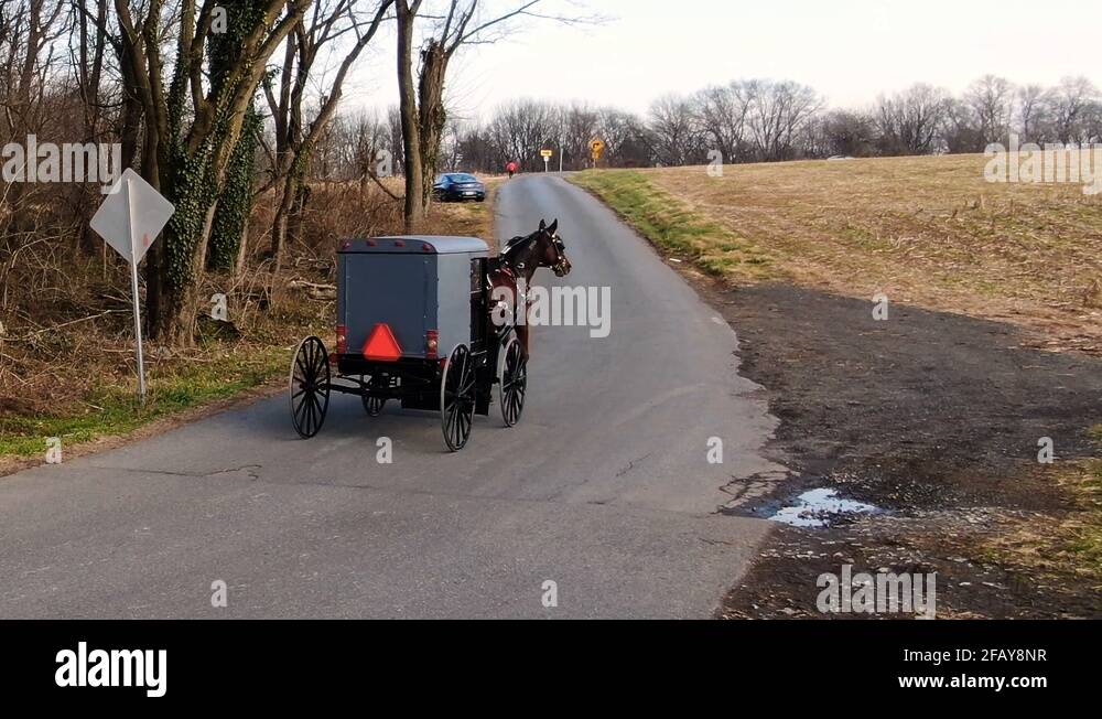 Turn roadway Stock Videos & Footage - HD and 4K Video Clips - Alamy