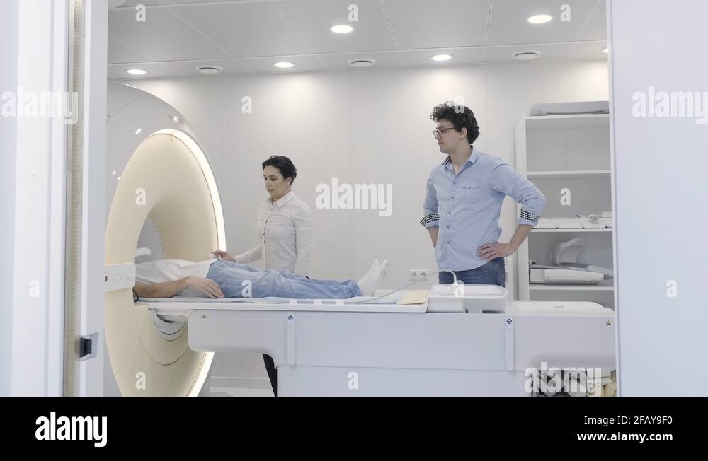 Mri scanner woman Stock Videos & Footage - HD and 4K Video Clips - Alamy
