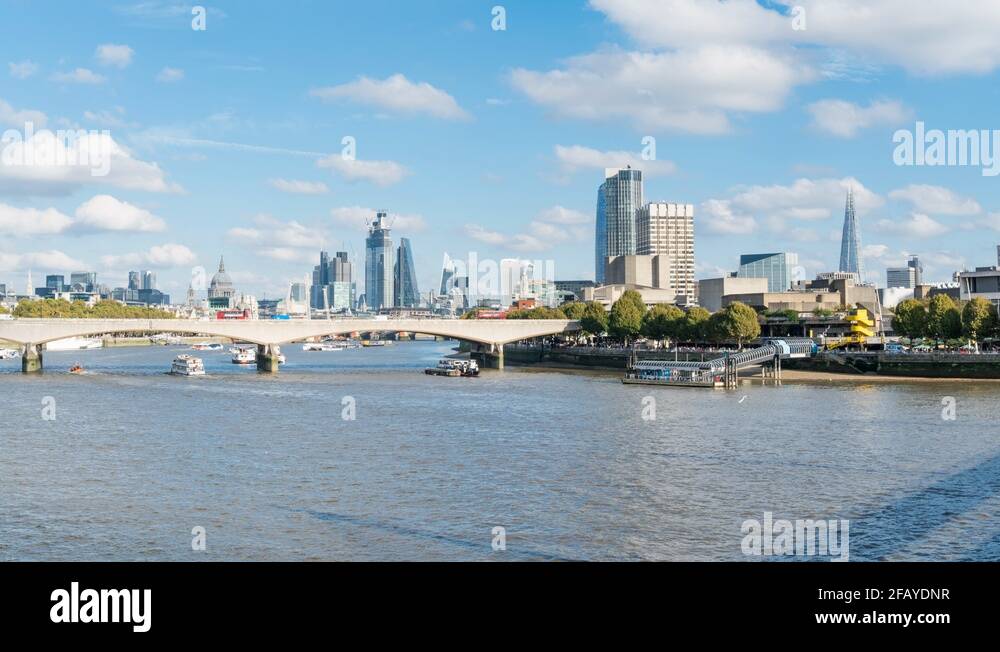 Panoramic view along the River Thames over Waterloo Bridge to the ...