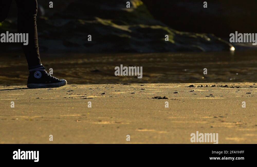 Converse legs Stock Videos & Footage - HD and 4K Video Clips - Alamy