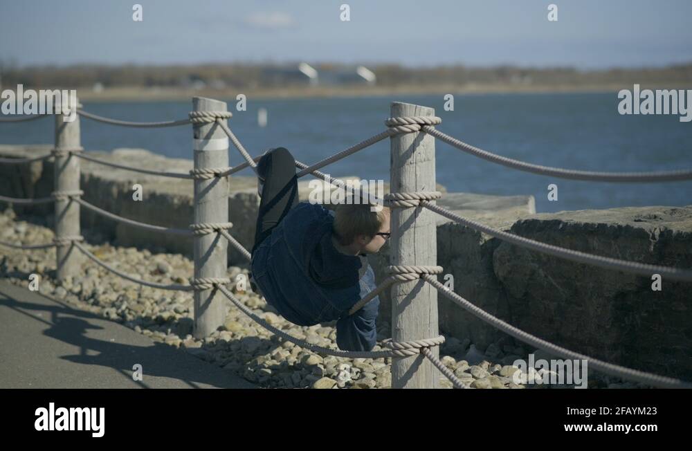 Tangled in rope Stock Videos & Footage - HD and 4K Video Clips - Alamy
