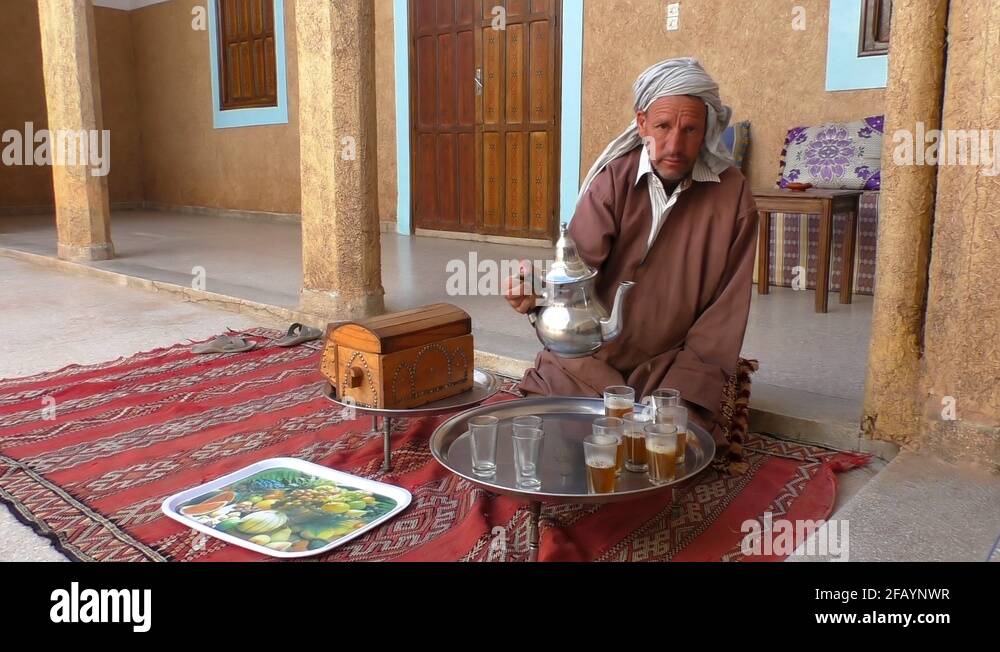 Berber man Stock Videos & Footage - HD and 4K Video Clips - Alamy