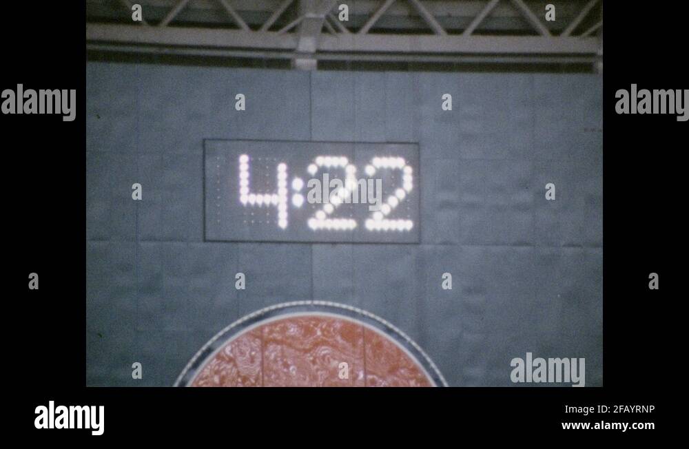 Stadium clock Stock Videos & Footage - HD and 4K Video Clips - Alamy