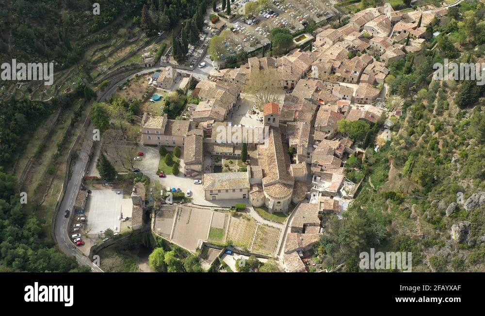 Abbey Of Saint Guilhem Le Desert at Edna Weiss blog
